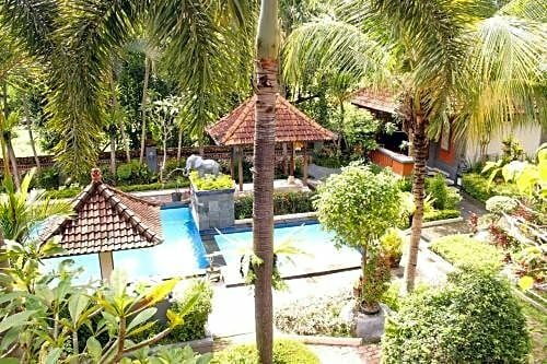 Otel Dewa Bharata Bungalows Ubud, Bali, foto