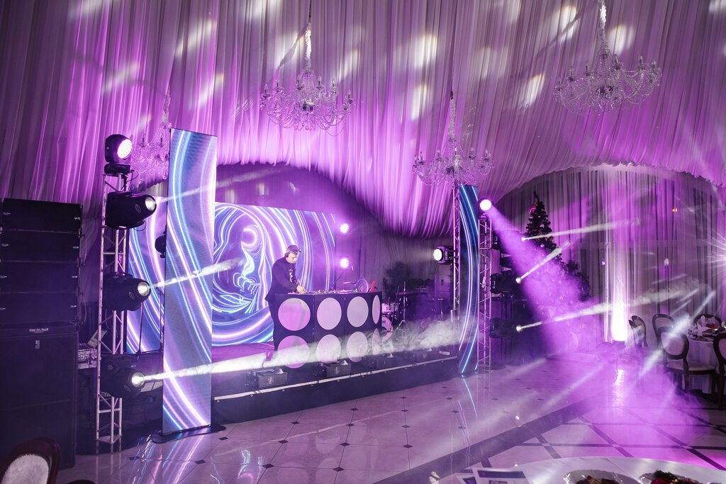 Ses ve ışıklandırma ekipmanları firmaları Stage Art Sound, Saratov, foto