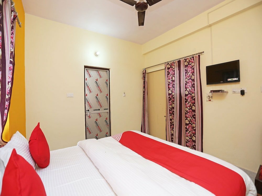 Otel Oyo Flagship 22406 Shree Shree Guest House, Varanasi, foto