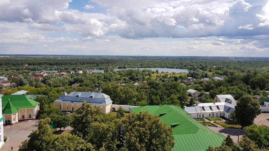 Anıt, heykel Князь Игорь Ольгович, Chernigov, foto