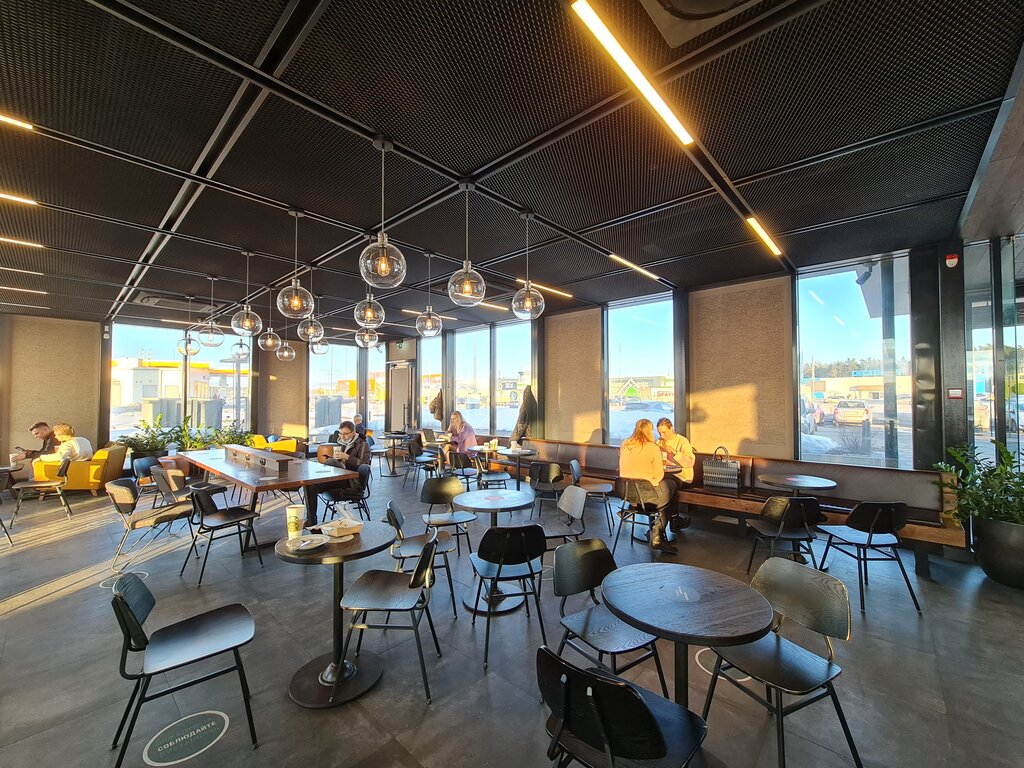 Kahve dükkanları Starbucks, Puşkino, foto