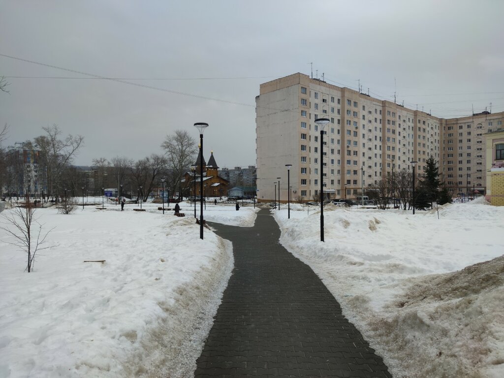 Meydan Сквер им. Луначарского, Nijni Novgorod, foto