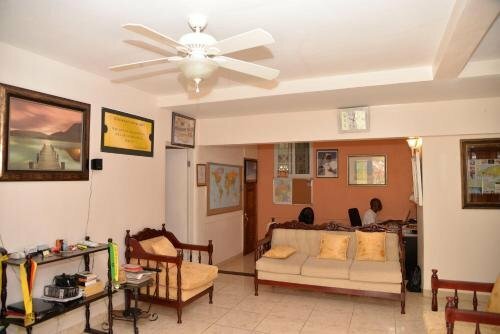 Otel Castle Vue B&B, Montego Bay, foto