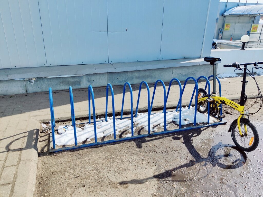 Bisiklet park yerleri Велопарковка, Yaroslavskaya oblastı, foto