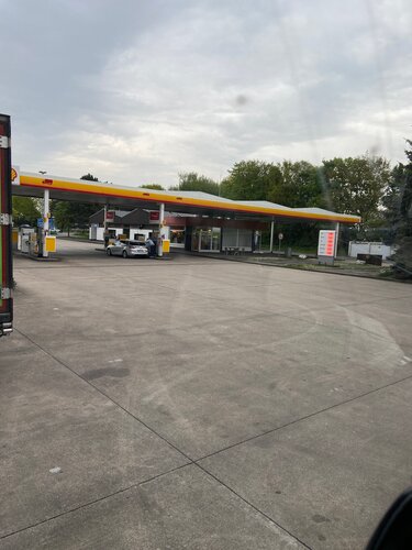 Benzin istasyonu Sell, Kuzey Ren‑Vestfalya, foto