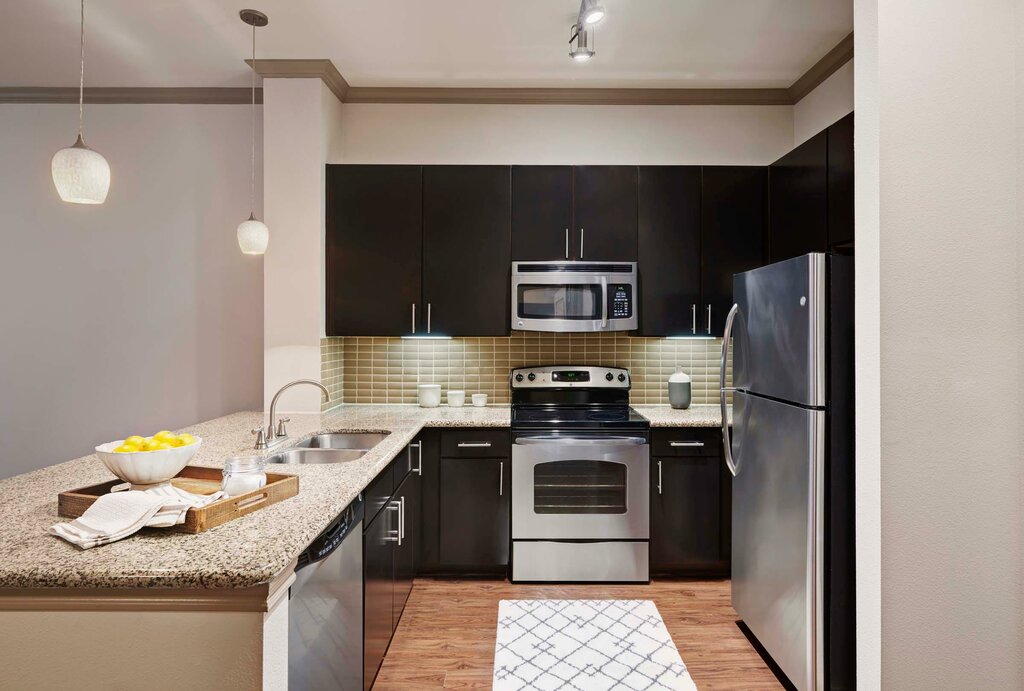 Emlak ofisi Camden Travis Street Apartments, Houston, foto