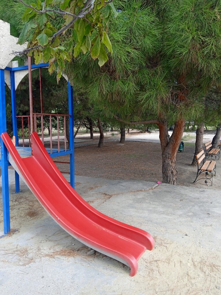 Oyun alanı Playground, Kırım Cumhuriyeti, foto