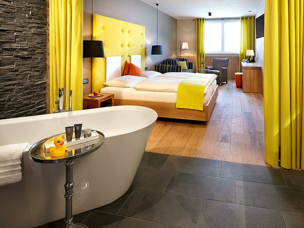 Kerestecilik Wallinger Tischlerei GmbH, Dünya, foto