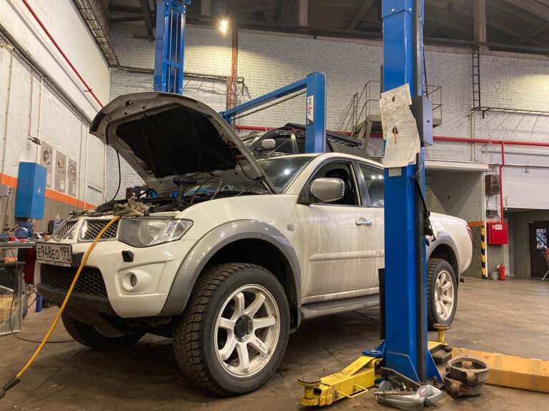 Otomobil servisi 4x4Experience, Moskova, foto