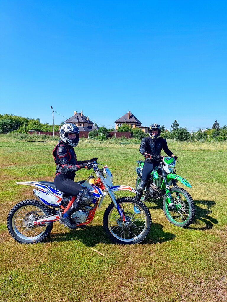 Motosiklet okulu Enduro46, Kursk, foto