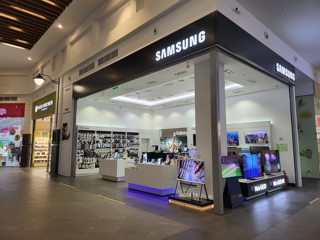 Elektronik eşya mağazaları Samsung, Moskova ve Moskovskaya oblastı, foto