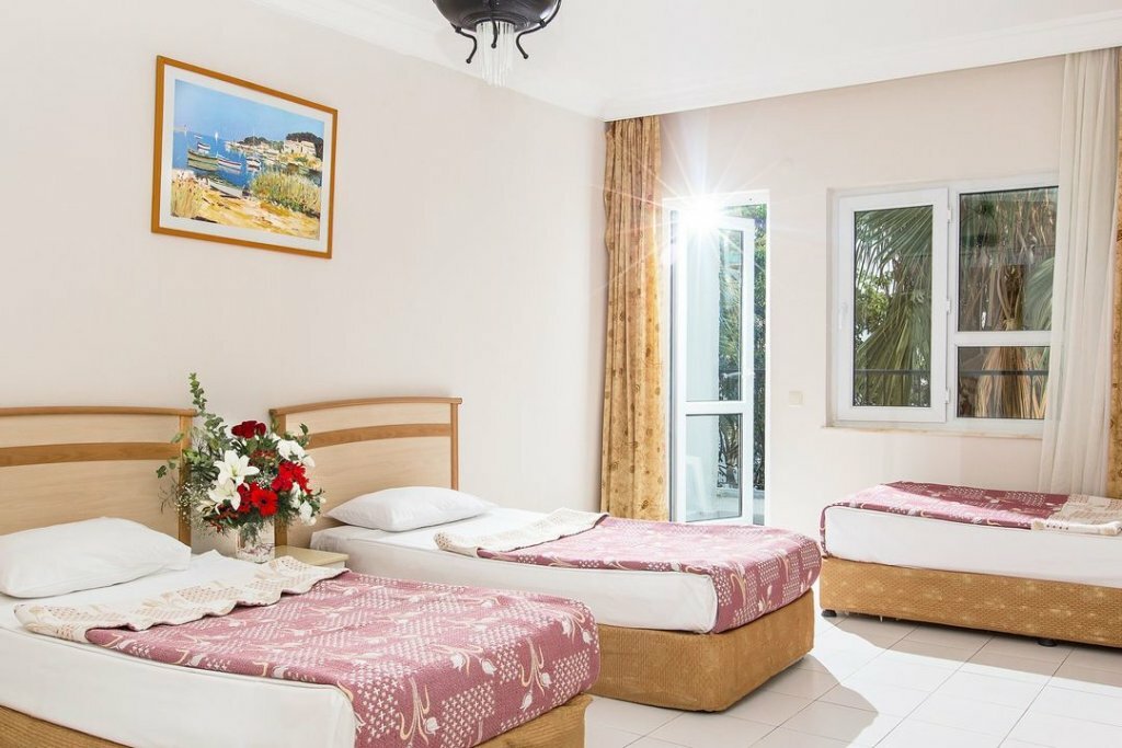 Otel Larissa Plaj Kulübü, Manavgat, foto