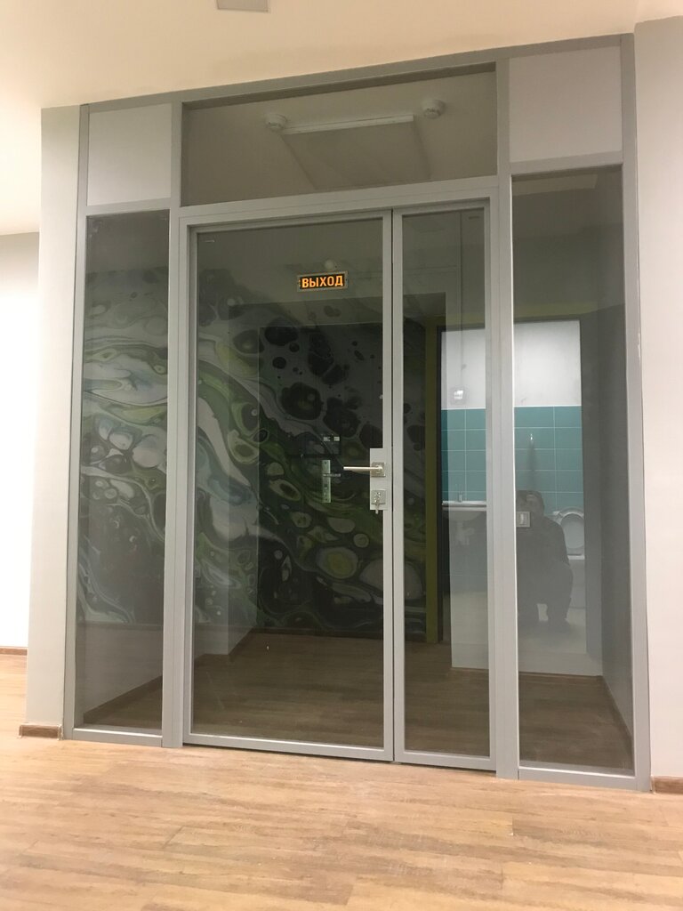 Bölme sistemleri Nayada, Krasnoyarsk, foto