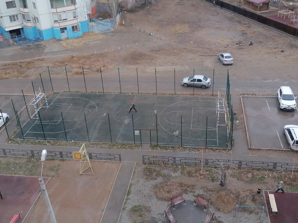 Oyun alanı Playground, Astrahan, foto