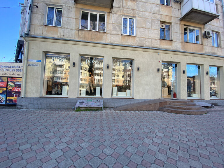 Giyim mağazası Boss hugo boss, Simferopol (Akmescit), foto