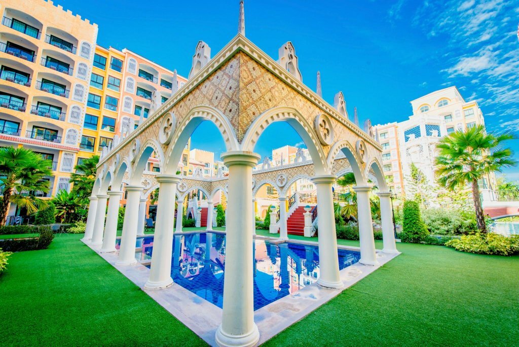 Kısa süreli konaklama Venetian Resort Pattaya, Pattaya, foto