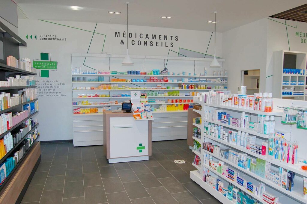 Kozmetik ve parfümeri mağazaları Pharmacie du Levant - La Pâla, Fribourg, foto