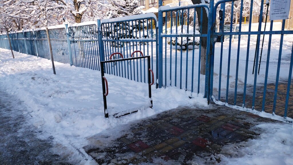 Bisiklet park yerleri Bicycle parking, Krasnodar, foto