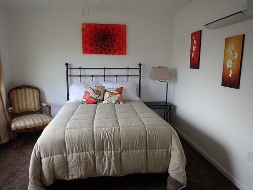 Otel Pleasant Grove Inn, İndiana Eyaleti, foto