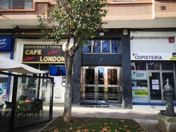Sigorta şirketleri Axa Seguros e Inversiones, Logrono, foto