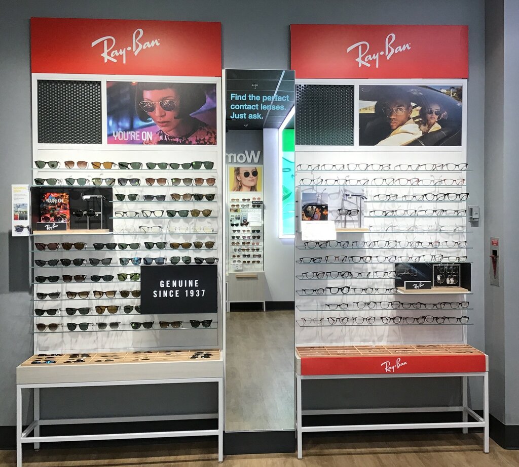 Giyim mağazası Target Optical, Arizona Eyaleti, foto