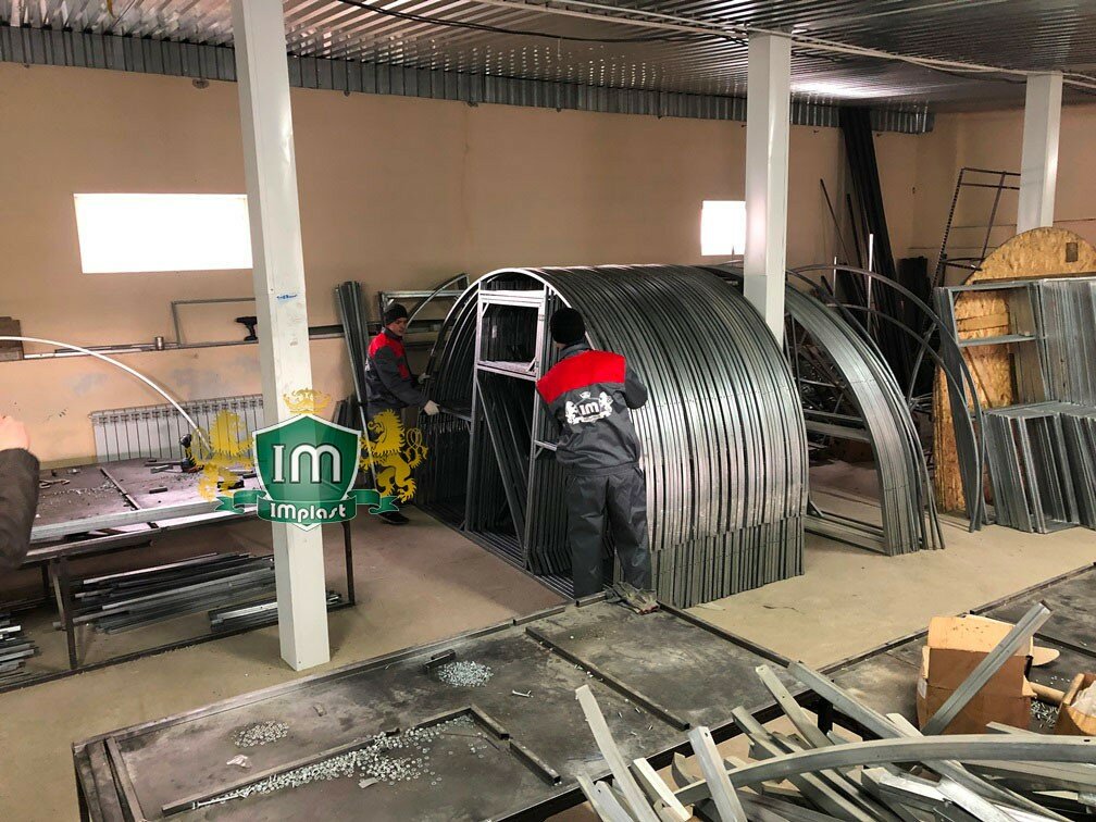 Bahçecilik mağazaları Ptd Implast, Minskaya oblastı, foto