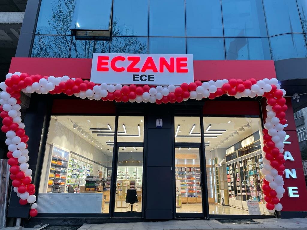 Eczaneler Ece Eczanesi, İstanbul, foto