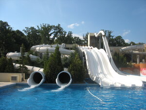 Aquapolis (Varna, Varna, Golden Sands), su parkı  Altın Kumlar Tatil Tesisleri'nden