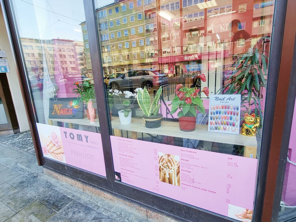 Manikür-pedikür Tomy Nails Inh. Tran, Münih, foto