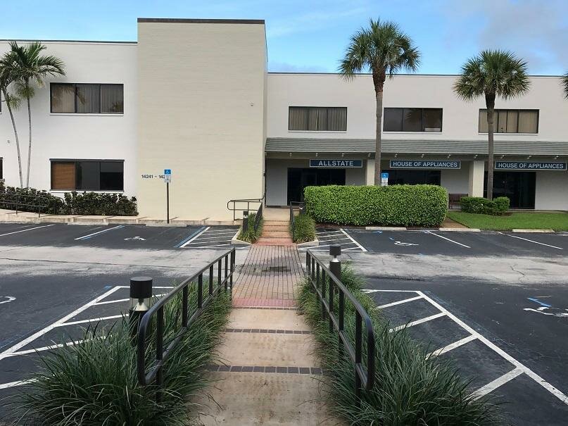 Sigorta şirketleri Dania Carlyle: Allstate Insurance, Florida Eyaleti, foto