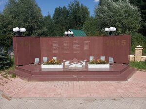 Воинам-землякам, погибшим в годы Великой Отечественной войны (Republic of Tatarstan, Laishevskiy District, derevnya Matyushino, Beryozovaya ulitsa), anıt, heykel  Tataristan'dan