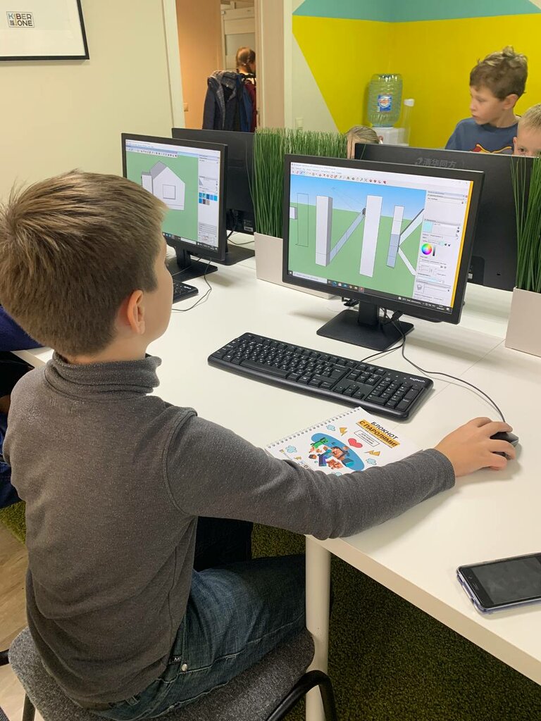 Kurs Kiberone, Moskova, foto