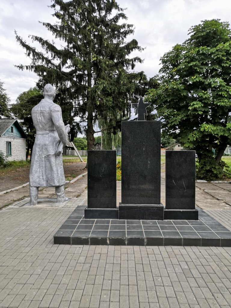 Anıt, heykel Мемориал Великой Отечественной войны, Brianskaya oblastı, foto