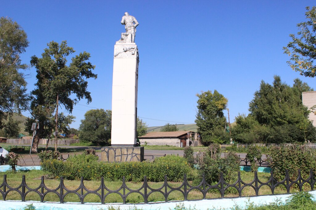 Anıt, heykel Погибшим в годы Великой Отечественной войны, Krasnoyarski krayı, foto