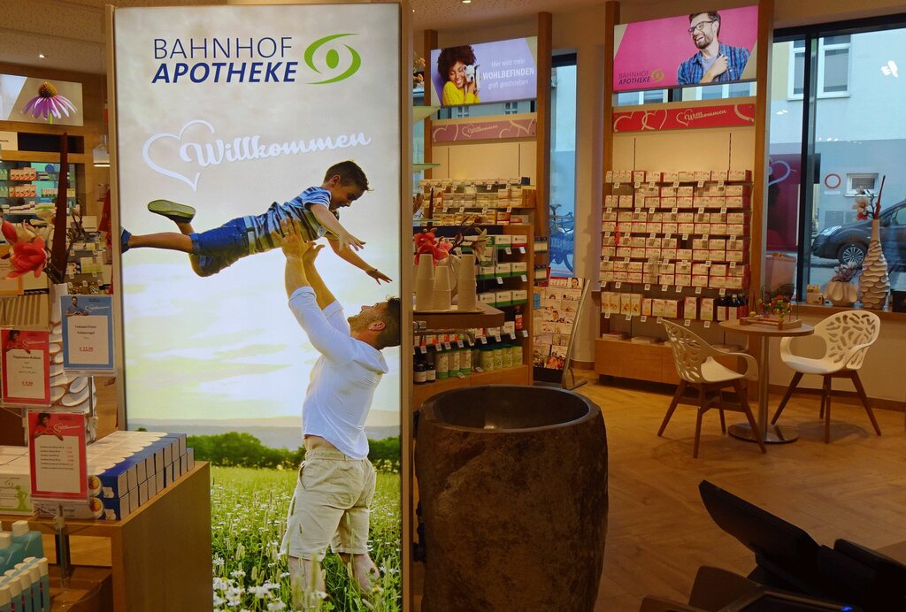 Eczaneler Bahnhof-Apotheke Mag. pharm. Michael Herget, Wiener Neustadt, foto