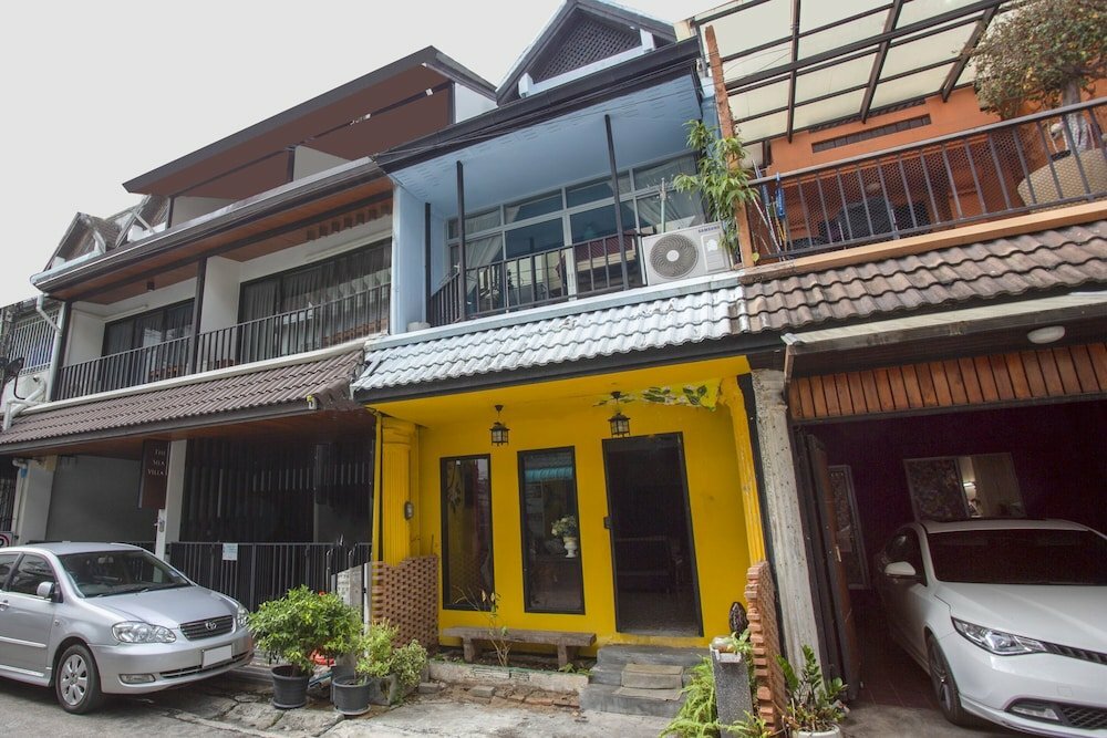 Otel Oyo 75303 V Home Guesthouse Sunday Night Market, Chiang Mai, foto