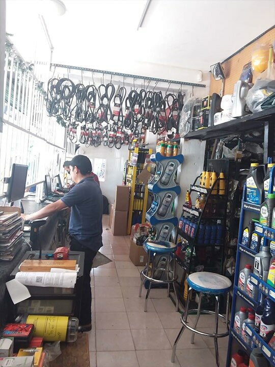 Jant ve lastikçiler Refaccionaria Diésel Morelos, Cancun, foto