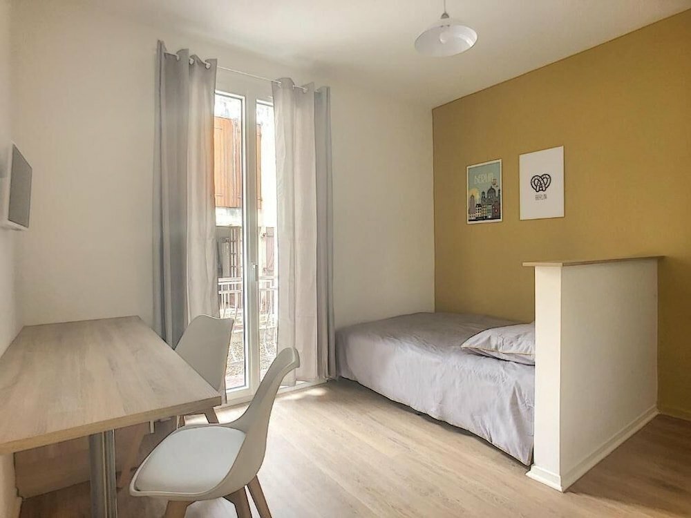 Otel Cityroom, Villeneuve‑sur‑Lot, foto