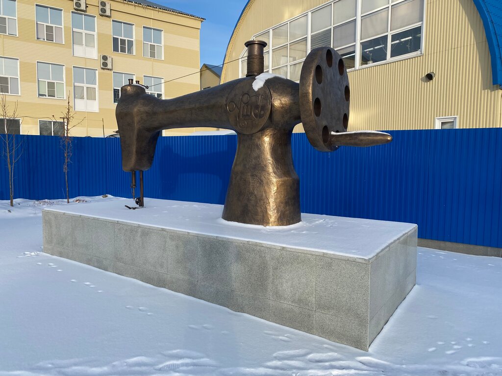 Tekstil fabrikaları Uchalinskaya shveynaya fabrika, Uçaly, foto