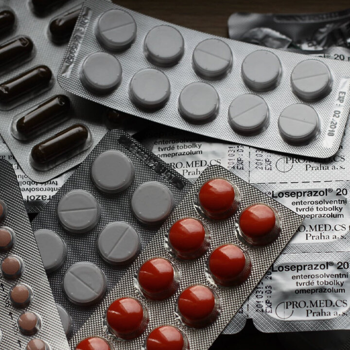 Kozmetik ve parfümeri mağazaları Farmacia Milanese, Cordoba, foto