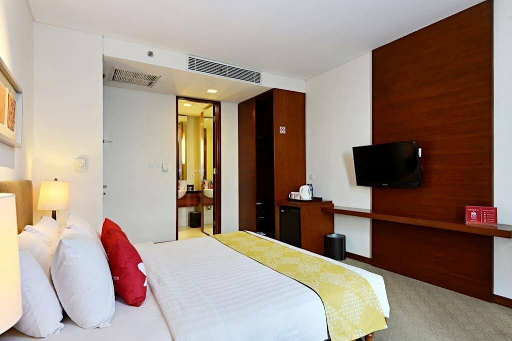 Otel Zen Premium Malioboro Gajah Mada, Yogyakarta, foto