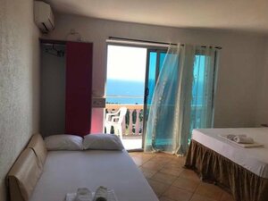 Apartments Monte (obshchina Ultsin, Ulcinj, Kosovska ulica), otel  Ulcinj'den