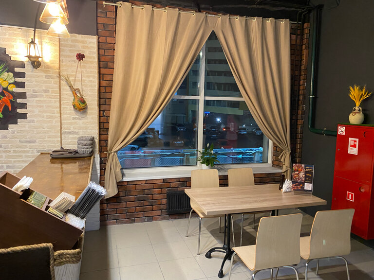 Kafe Фуд-холл 2 Быка, Moskova, foto