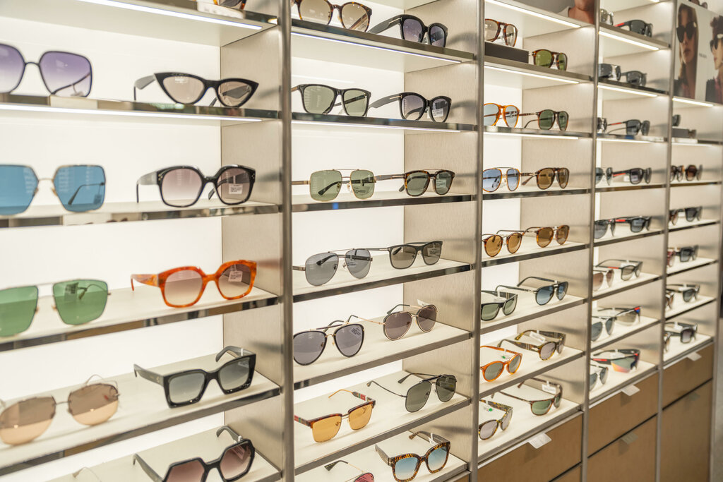 Giyim mağazası Sunglass Hut Sydney Flagship, Sidney, foto