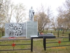 Anıt, heykel Погибшим в Великой Отечественной войне, Kurganskaya oblastı, foto