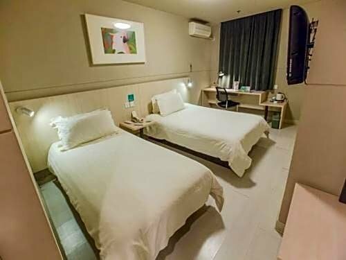 Otel Jinjiang Inn Shanghai Maotai Road Branch, Şanghay, foto