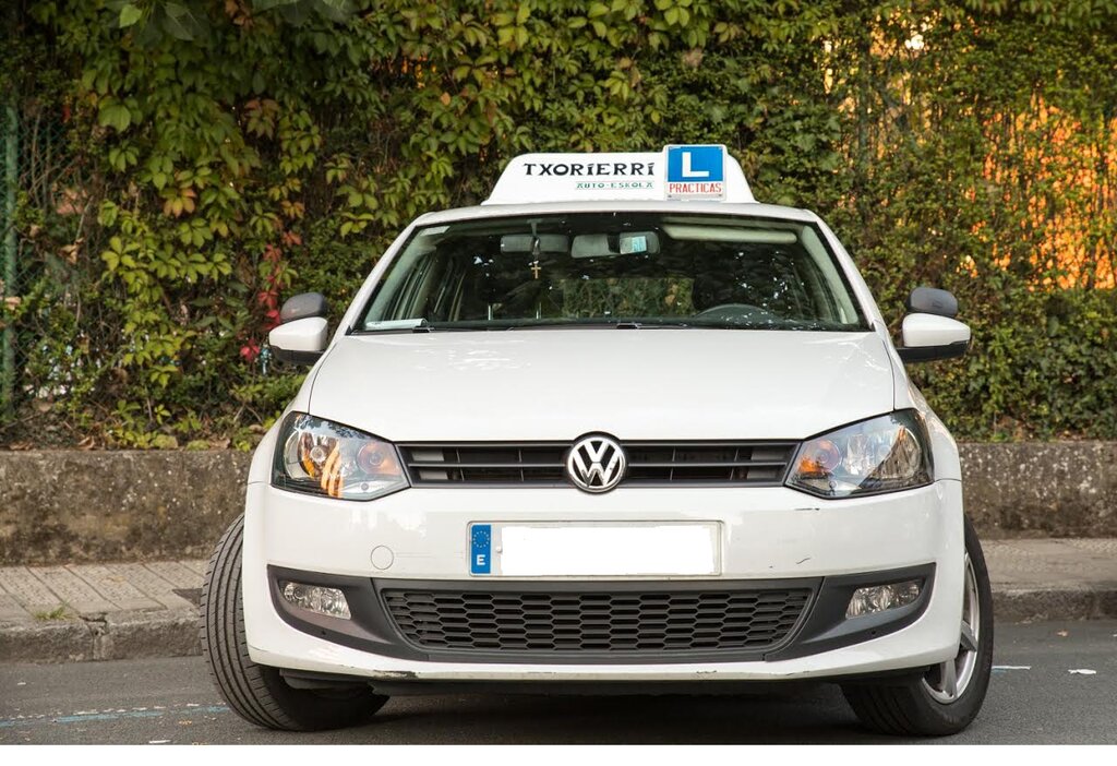 Sürücü kursları Autoescuela Txorierri, Bask Ülkesi, foto