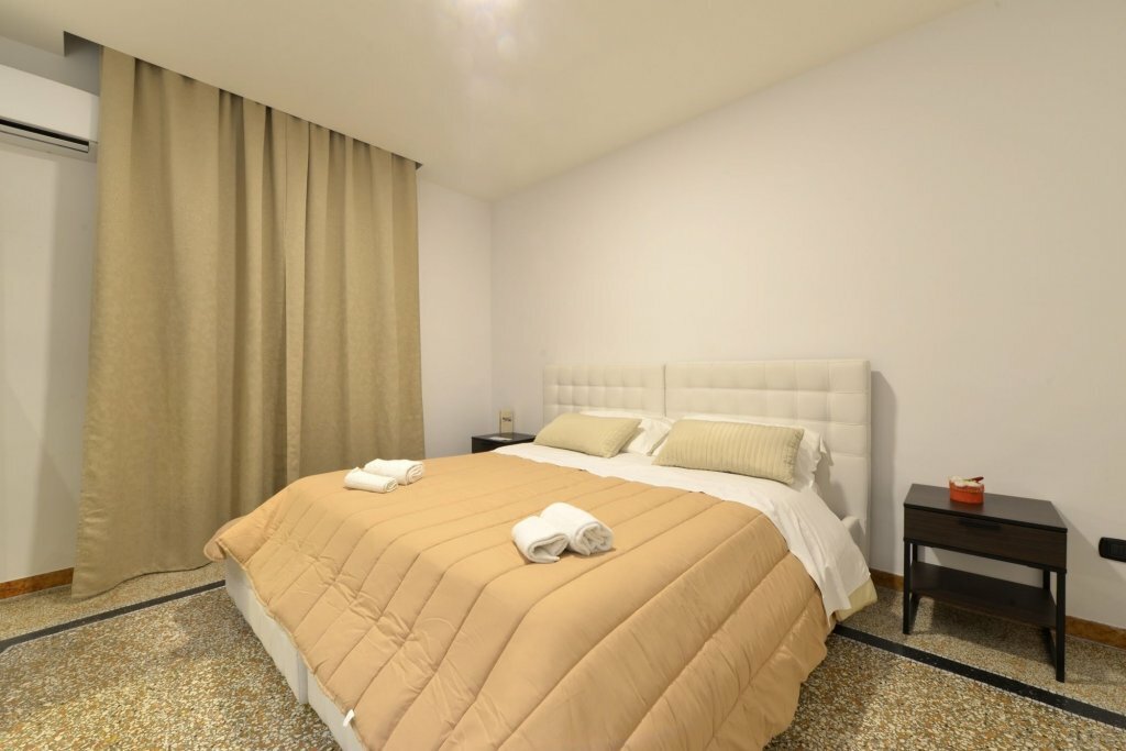 Otel Napoli Central City, Napoli, foto