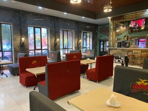 BrutalOFF (vulica Siarebranikava No:1Б, Barysaw), kafe  Borisov'dan