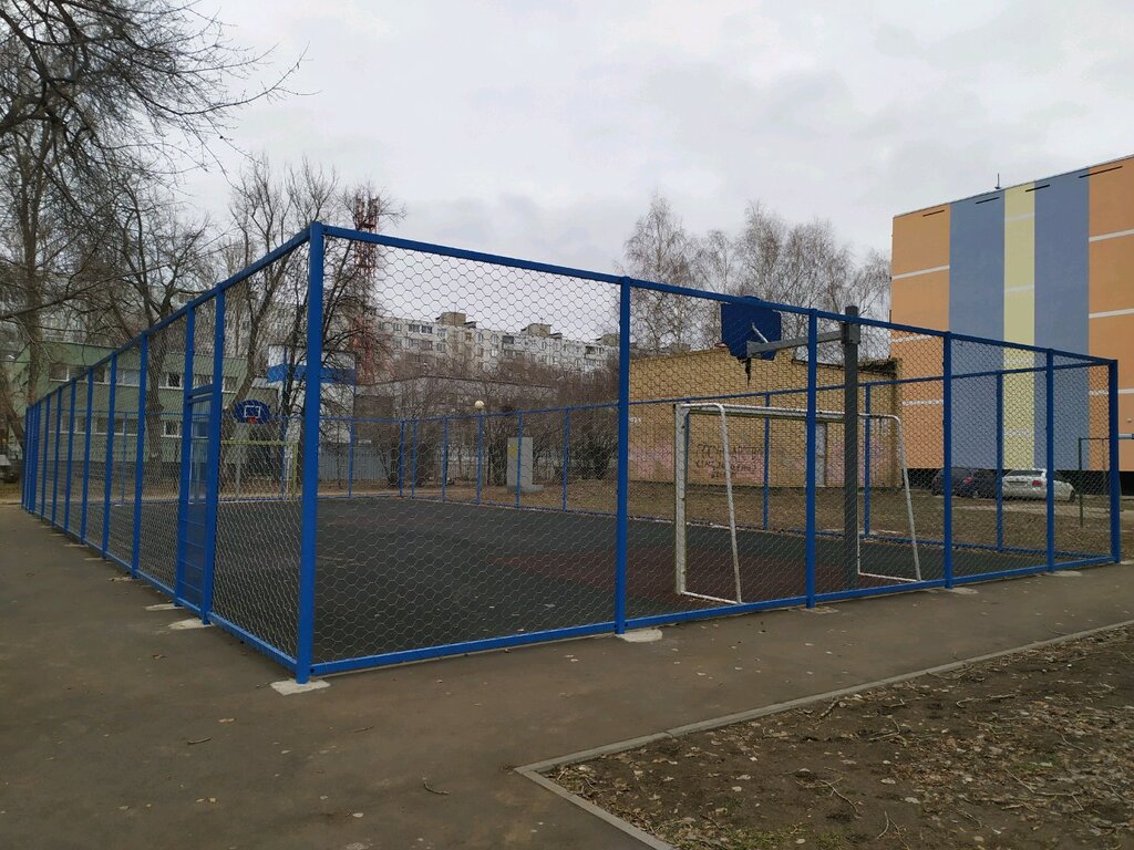 Spor alanı Sports ground, Tolyatti (Togliatti), foto
